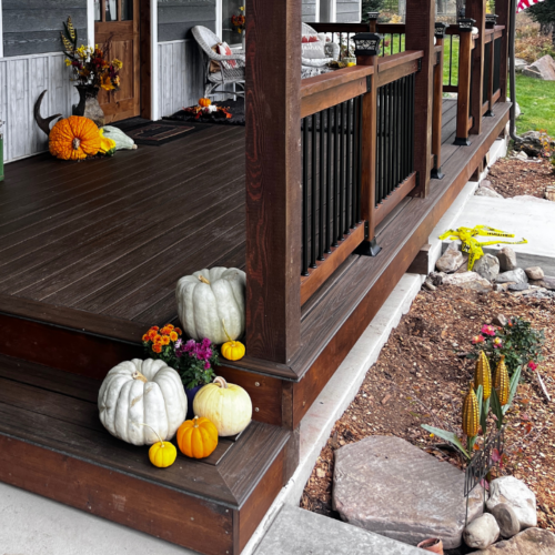 How to Create a Timeless Budget-Friendly Porch Railing - Homemaking ...